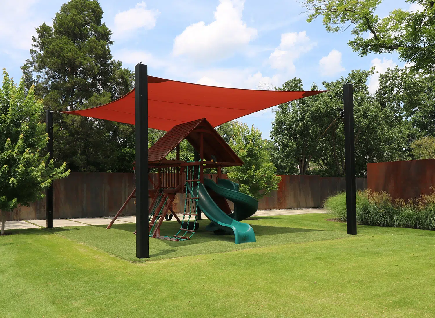 Residential & Commercial Shade Solutions | MaxShade.com